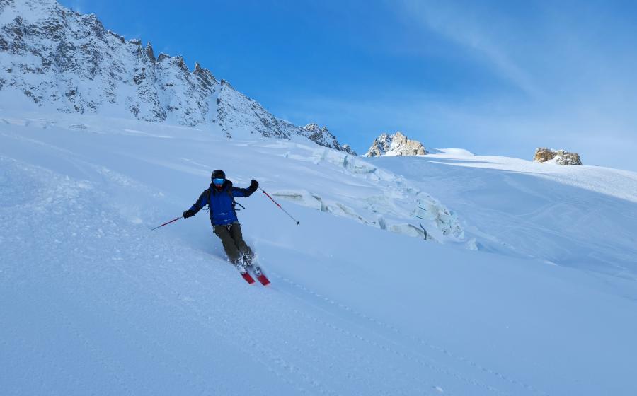 Grands Montets ski touring virgin snow | Chamonix Ski Guide